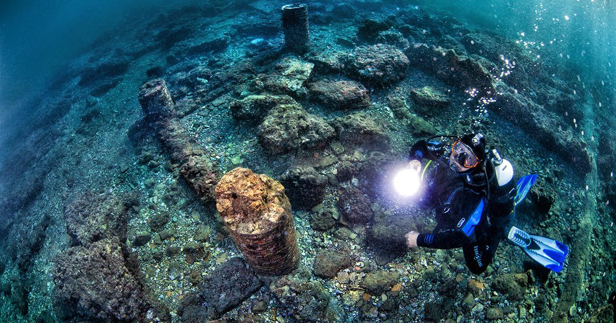 Apre il nuovo percorso del Portus Julius all’interno del Parco sommerso ...